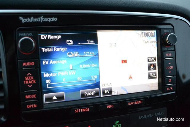 Mitsubishi Outlander PHEV Instyle Navi 4WD 5P // Koukku / Sähköpenkki ...