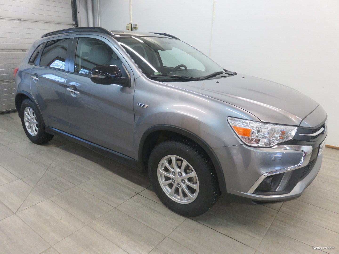 Mitsubishi ASX 1,6 MIVEC Black 5MT -HYVÄT VARUSTEET!- Maastoauto SUV ...