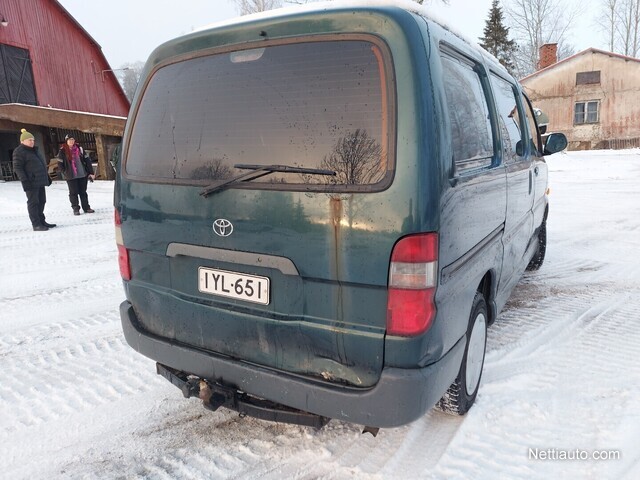 Toyota Hiace 2,4TD Automatic Lyhyt - Matala 2000 - Vaihtoauto - Nettiauto