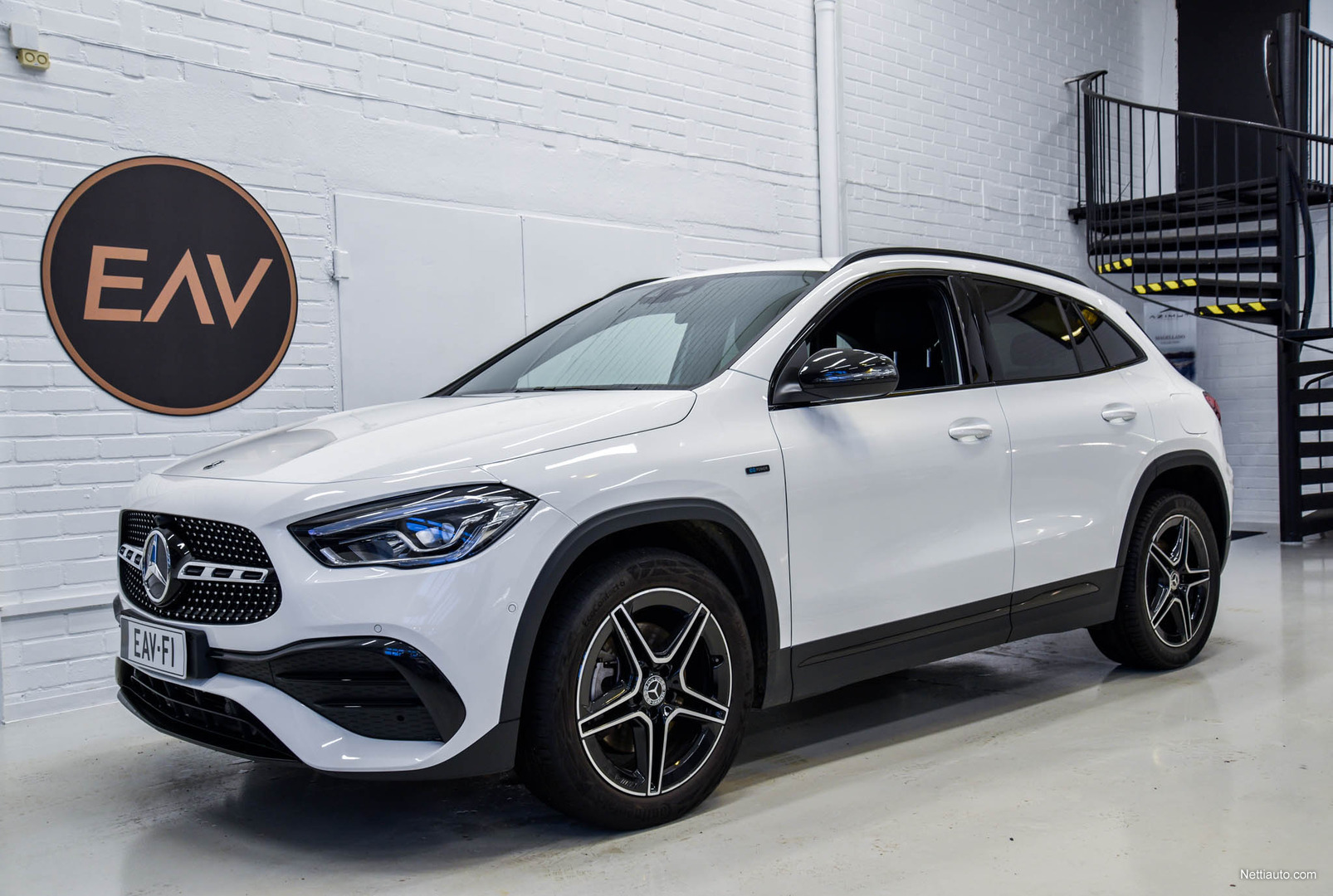 Mercedes-Benz GLA 250 e A EQ Power AMG / LED-ajovalot / Peruutuskamera / Widescreen / Sport ...