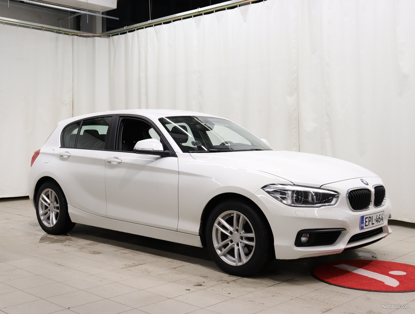 BMW 118 F20 Hatchback 118i A Business Automatic Edition - Suomi-auto, Vakkari, P.tutka ...