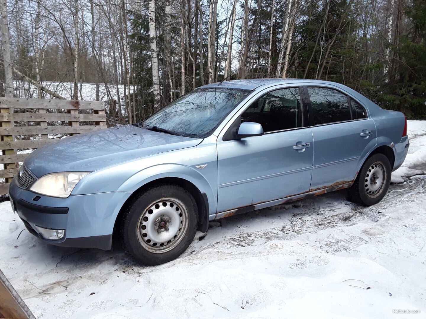 Ford Mondeo 2.0i Ghia Sedan Porrasperä 2004 - Vaihtoauto - Nettiauto