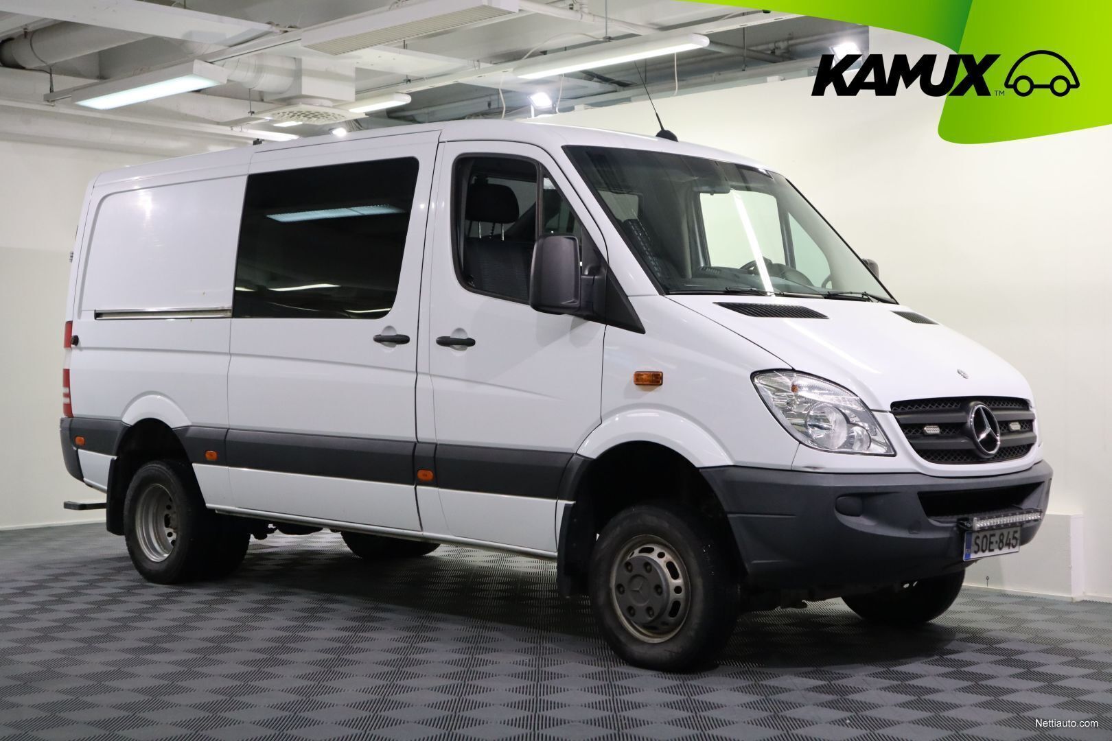Mercedes-Benz Sprinter Umpikorinen / ALV / Neliveto / Vetokoukku ...