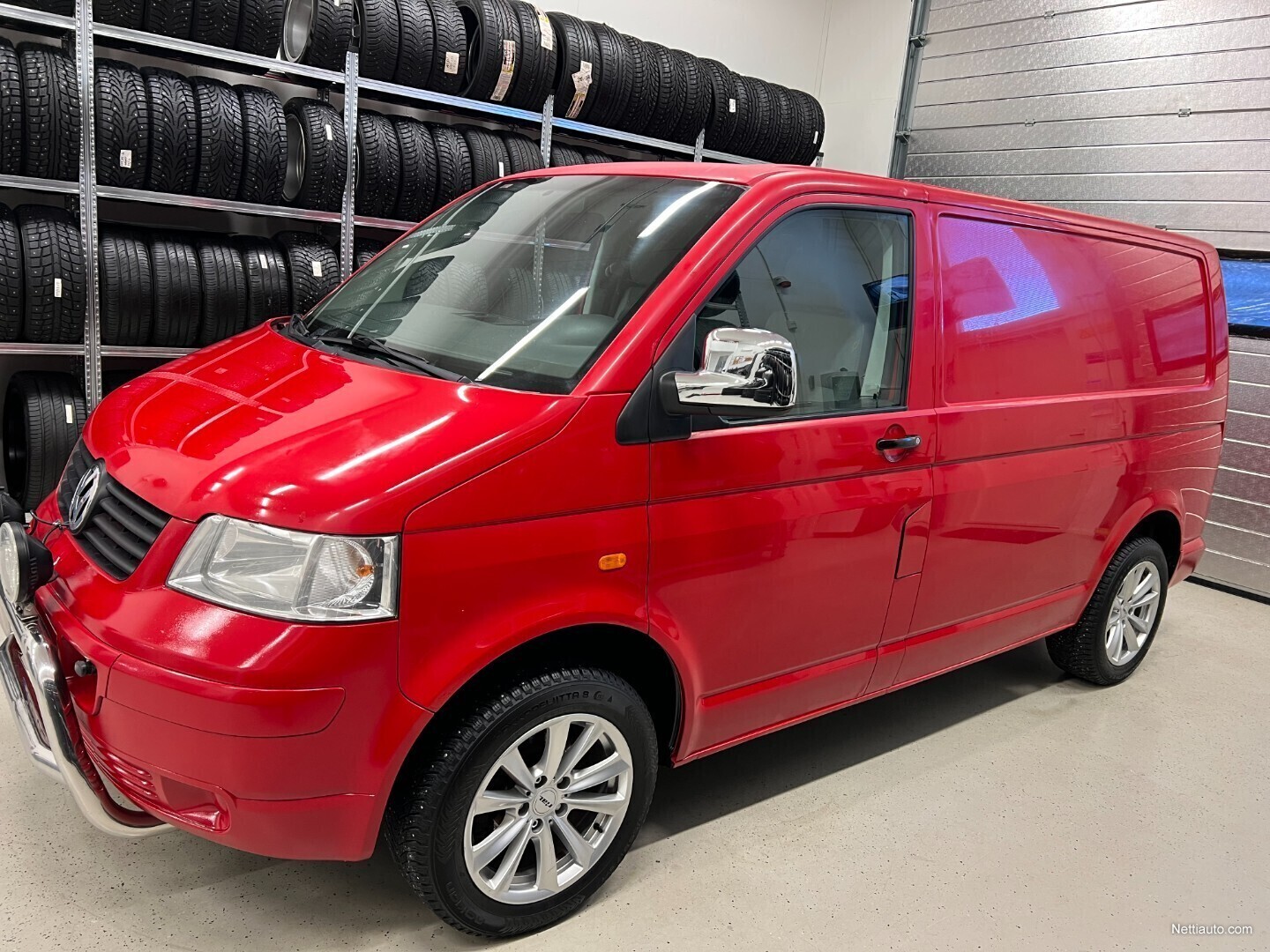 Volkswagen Transporter Alusta 1.9 TDI 77kw Lyhyt - Matala 2006 - Vaihtoauto - Nettiauto