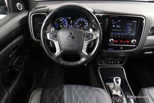 Mitsubishi Outlander PHEV 2.4 Phev 4wd Business X*KORKO 3,9 % ...