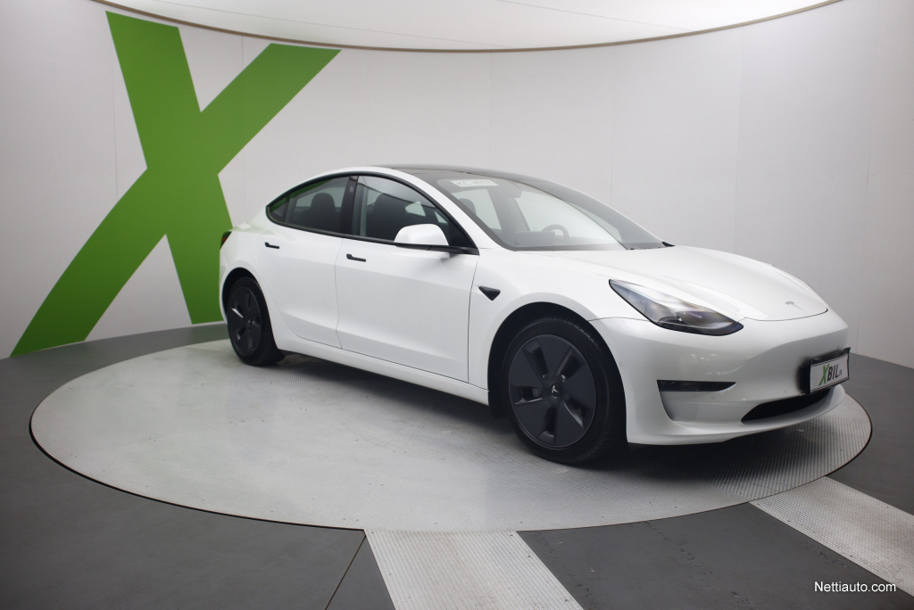 Tesla Model 3 Long Range Dual Motor AWD PANORAMA (MY21) *XBILILLÄ ...