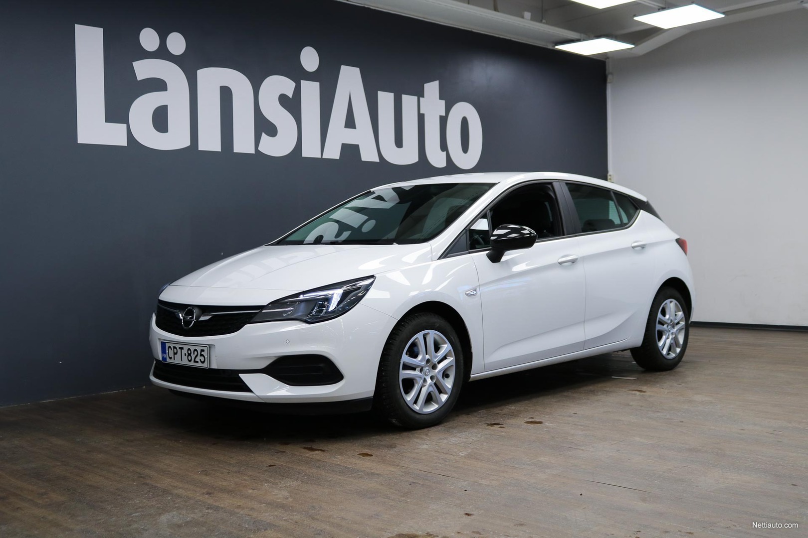 Opel Astra 5-ov Ultimate 110 Turbo / Takuu 5v tai 100tkm / LED-ajovalot ...