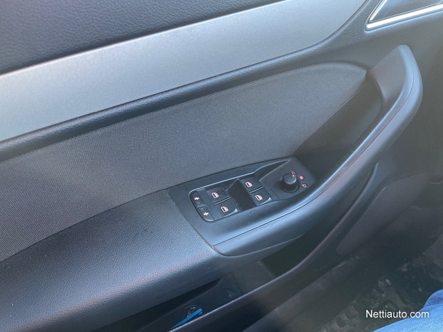 Audi Q3 2,0 TDI quattro S tronic 130 kW Start-Stop Business Maastoauto ...