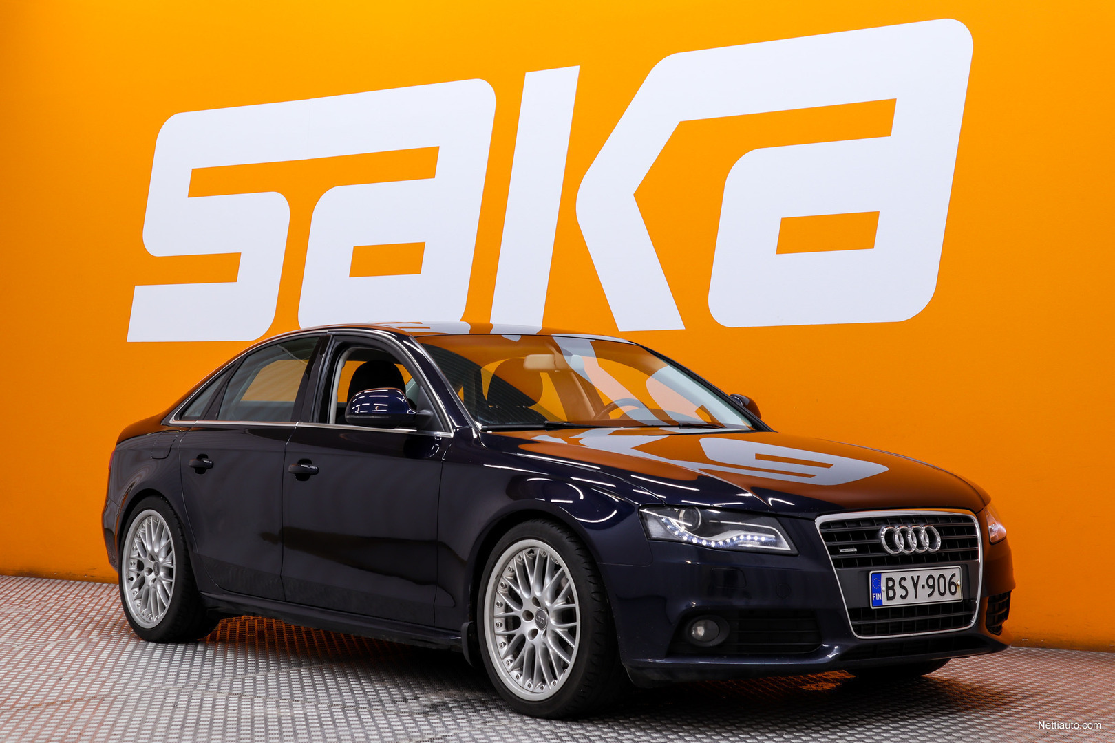 Audi A4 Audi A4 Sedan 2,0 TFSI quattro S tronic Business ** Vakkari ...