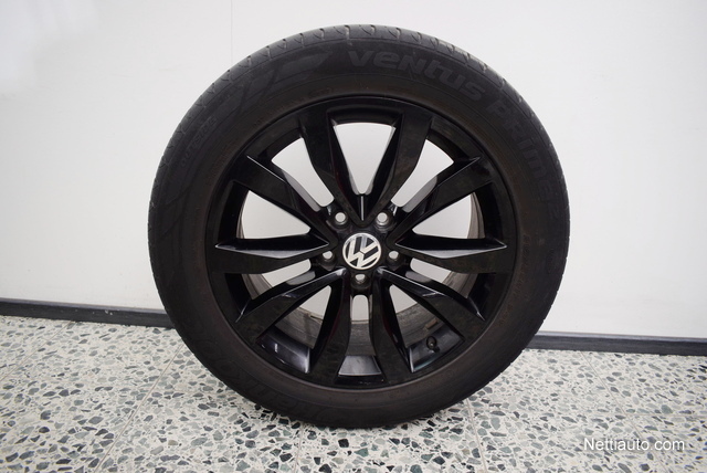 Volkswagen Beetle Black Style 1,2 TSI 77 kW (105 hv) - Juuri huollettu ...