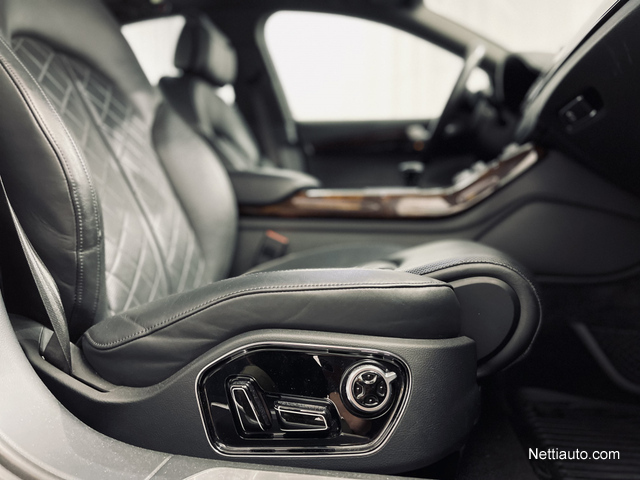 Audi A8 3.0 TDI V6 Quattro **ACC, NAHAT, HUD, KEYLESS, MATRIX & KORKO 3 ...