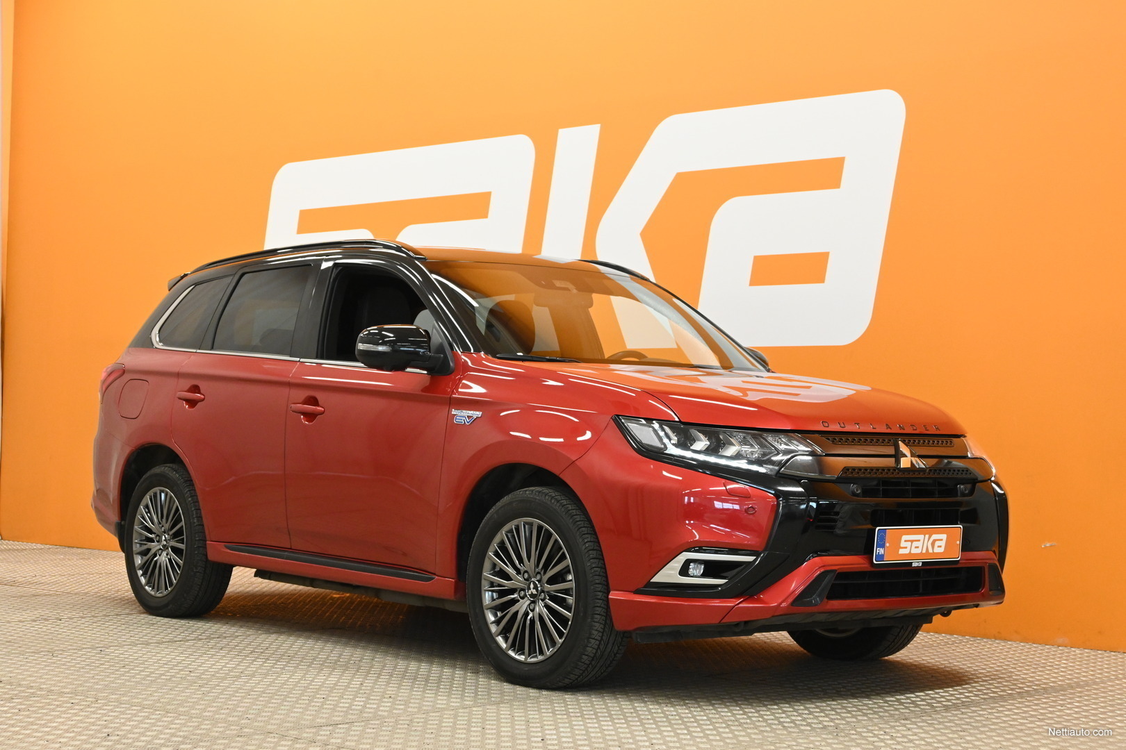 Mitsubishi Outlander PHEV Instyle Business S-Edition 4WD 5P ** Juuri tullut! / Webasto / Blind ...