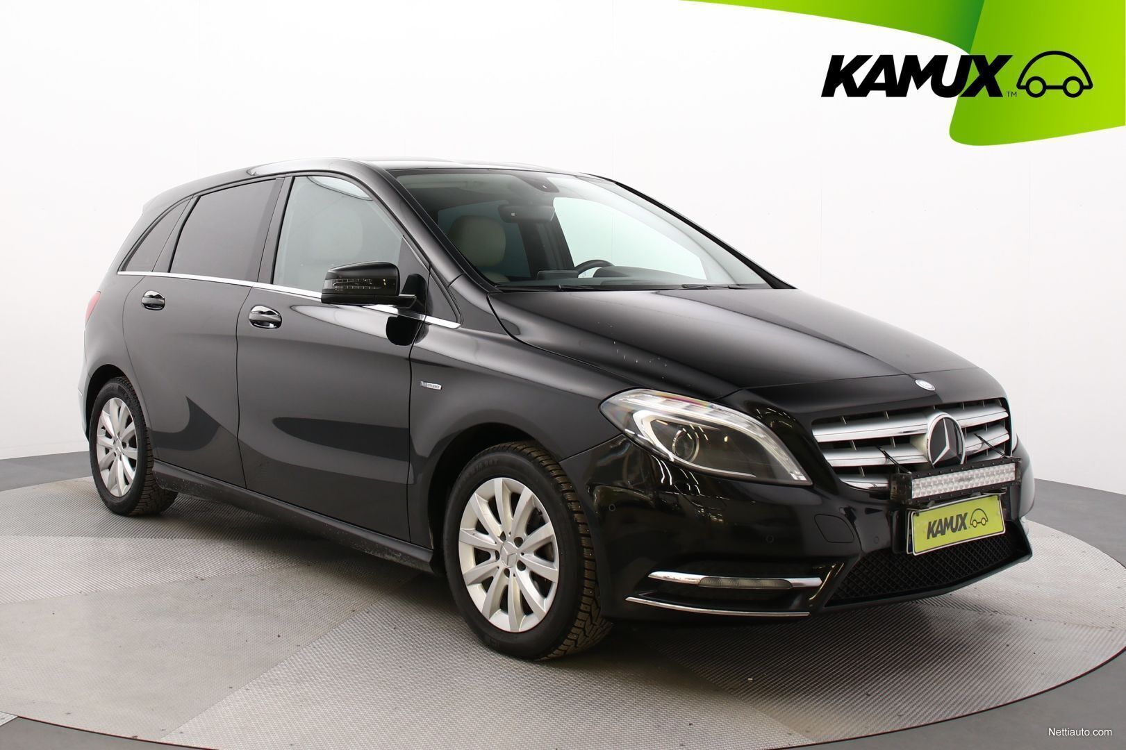 Mercedes-Benz B 180 CDI BE A Premium Business // Lohkolämmitin ...