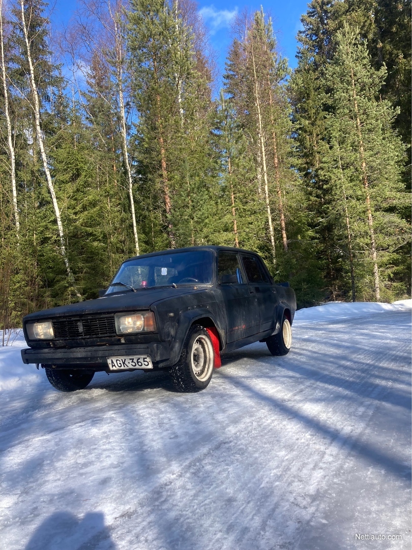 Lada 2105 Porrasperä 1993 - Vaihtoauto - Nettiauto