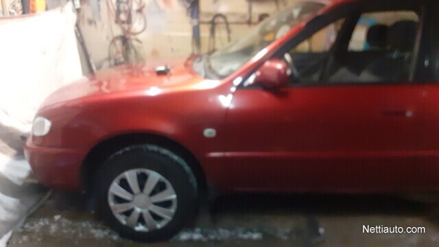 Toyota Corolla 1.4 Terra 4d Porrasperä 2000 - Vaihtoauto - Nettiauto