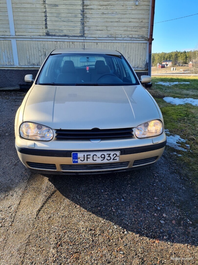 Volkswagen Golf 2.0 Variant Viistoperä 2003 - Vaihtoauto - Nettiauto