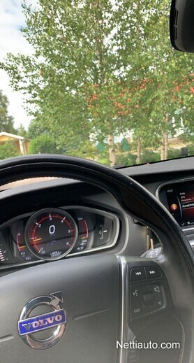 Volvo V40 D4 R-Design Viistoperä 2016 - Vaihtoauto - Nettiauto