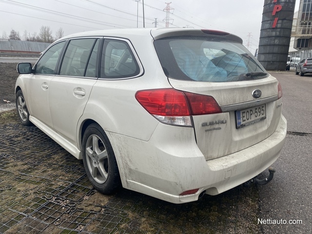 Subaru Legacy 2,5i CNG STW CVT - Kaasu/bensa, nahkasisusta ...