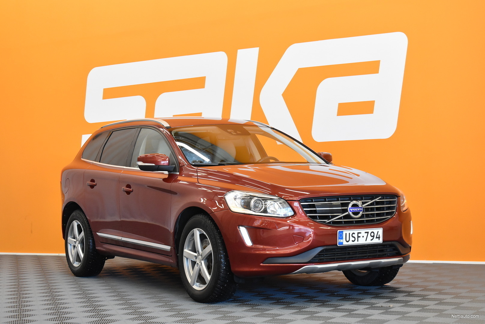 Volvo XC60 D4 Business Summum aut MY15 181HV ** Suomi-auto / Adapt ...