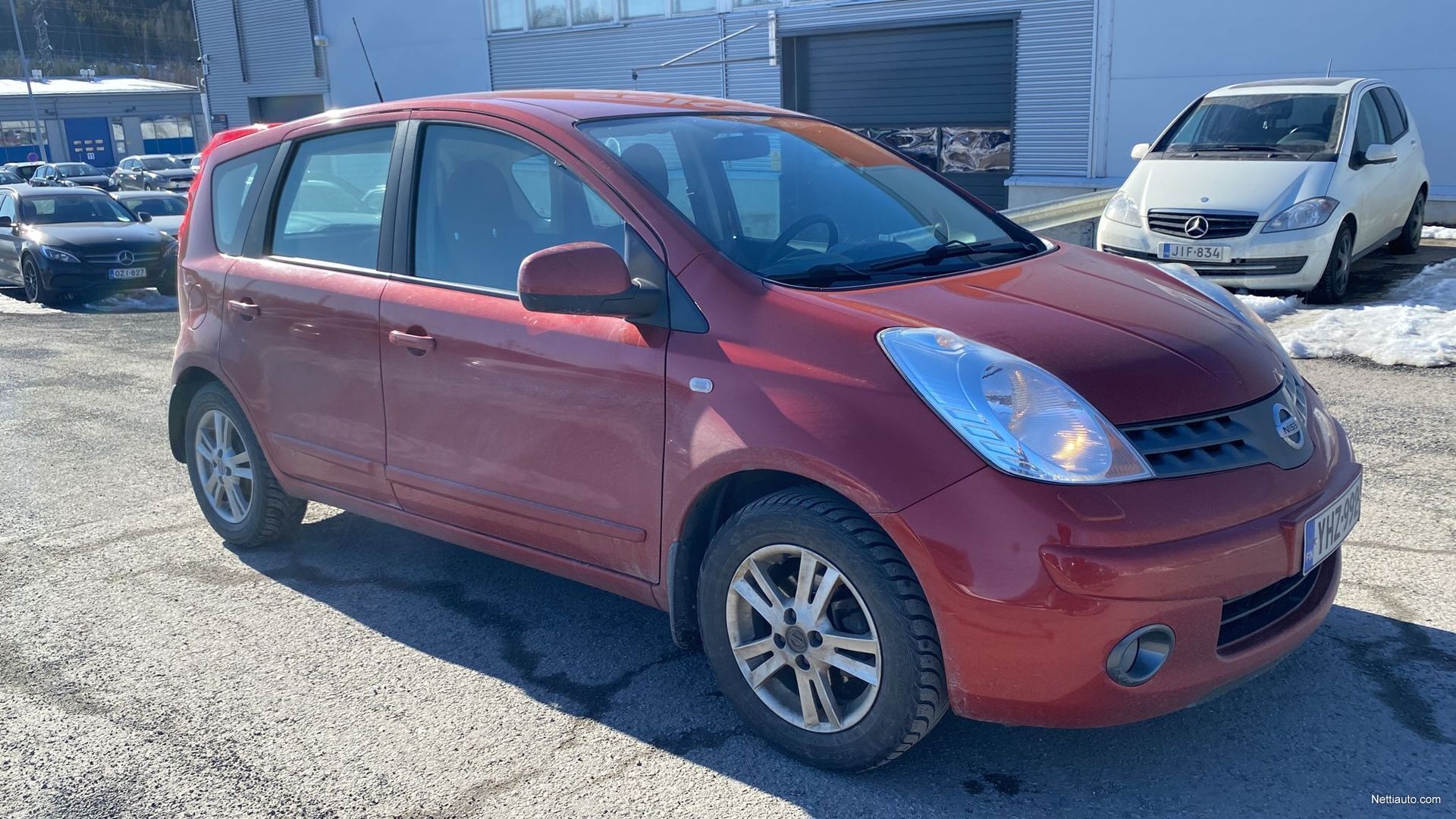 Nissan Note 1,6 81 Activ 5-vaiht. 5-ov. Red trim ** Juuri tullut ...