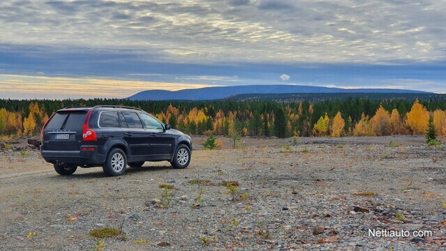 Volvo XC90 D5 Summum 7-paikkanen aut Maastoauto SUV 2005 - Vaihtoauto ...