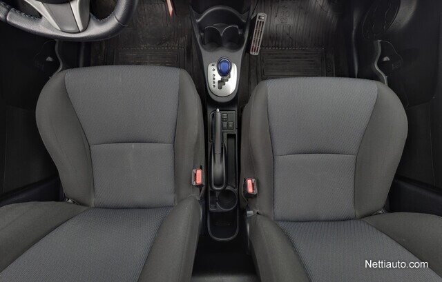 Toyota Yaris Hybrid 5ov Linea Sol Viistoperä 2013 - Vaihtoauto - Nettiauto