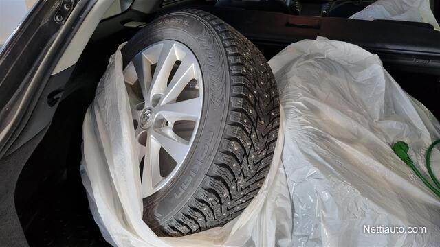 Toyota Avensis 1,8 Valvematic Active Edition Touring Sports Multidrive ...