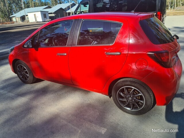 Toyota Yaris 1,4 D-4D DPF 5ov Active Viistoperä 2014 - Vaihtoauto ...