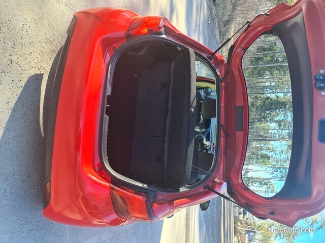 Toyota Yaris 1,4 D-4D DPF 5ov Active Viistoperä 2014 - Vaihtoauto ...