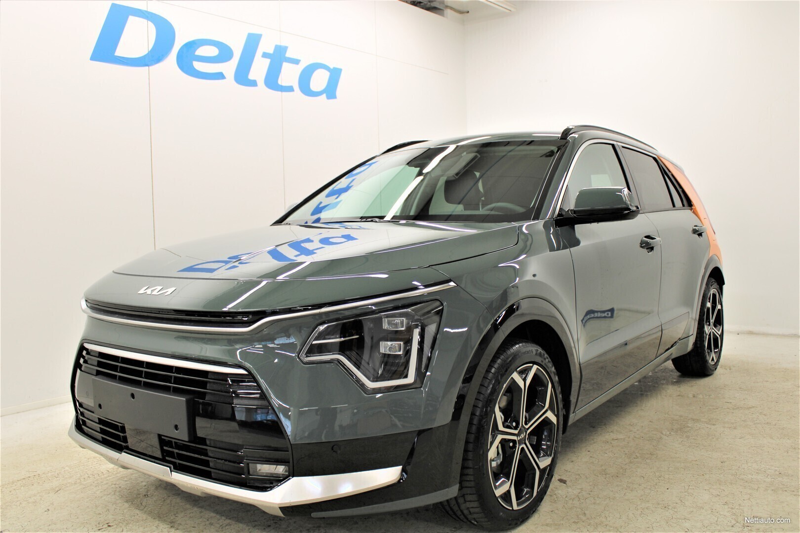 Kia Niro 1,6 GDI Hybrid Business Premium DCT 18" *Vuoden auto - jopa 3000€ edulla!* Maastoauto ...