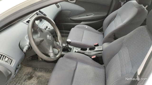Nissan Primera vaihdossa esimerkiksi kontio cruiseri Porrasperä 2004 ...
