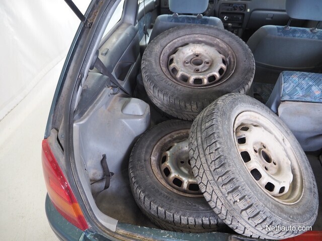 Toyota Starlet 1.4 EcoTronic 3d Viistoperä 1999 - Vaihtoauto - Nettiauto