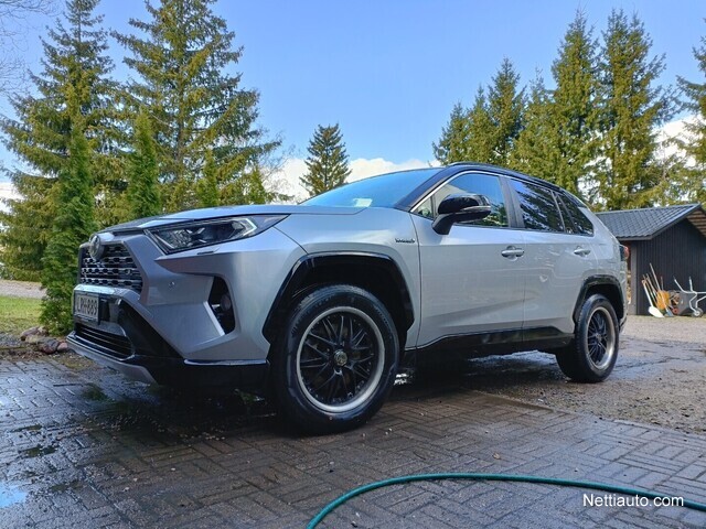 Toyota RAV4 2,5 Hybrid AWD-i Style Maastoauto SUV 2019 - Vaihtoauto ...