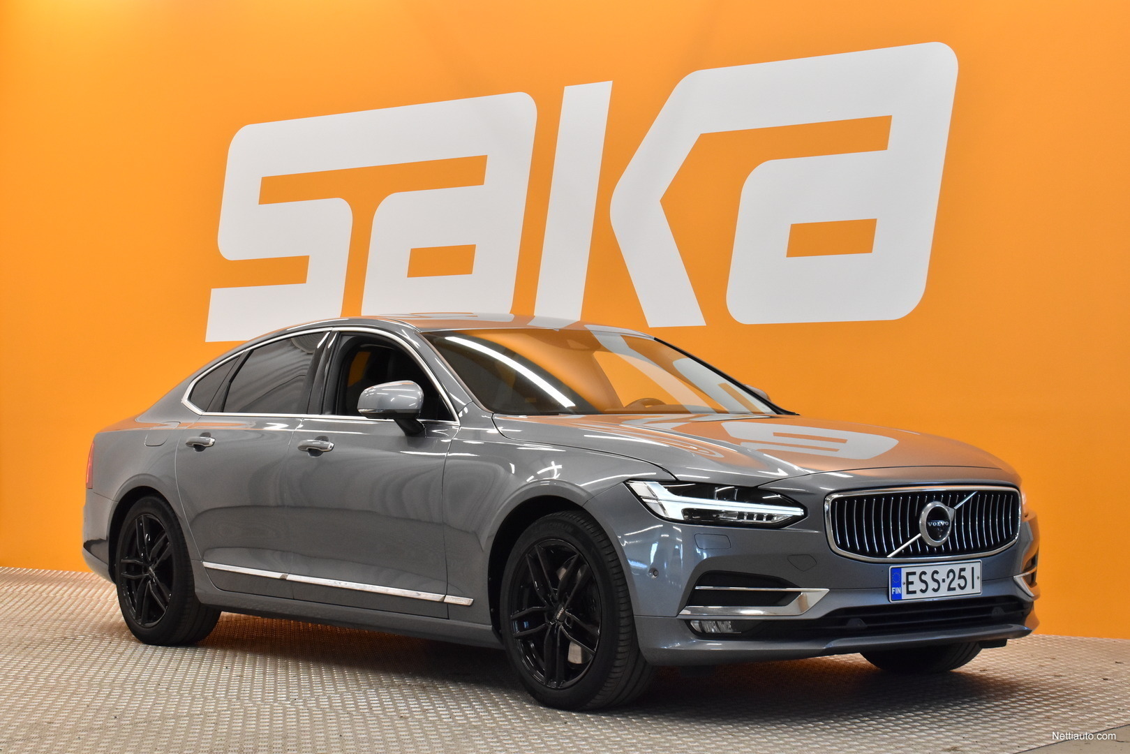 Volvo S90 D5 AWD Inscription aut ** Huippuvarusteet / Webasto / Bowers ...