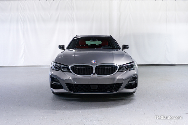 BMW 330 e xDrive Touring M-Sport. Individual täysnahkaverhoilu ja ...