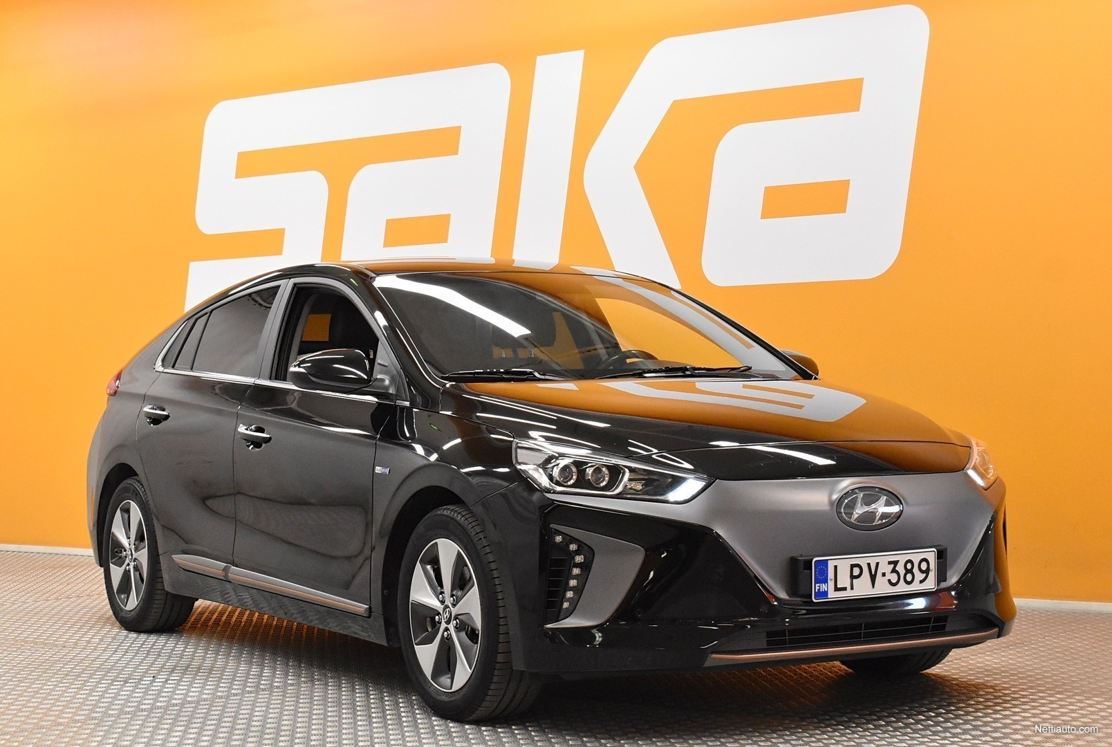 Hyundai Ioniq Electric Premium 28kWh ** Pikalataus / Nahkasisusta ...