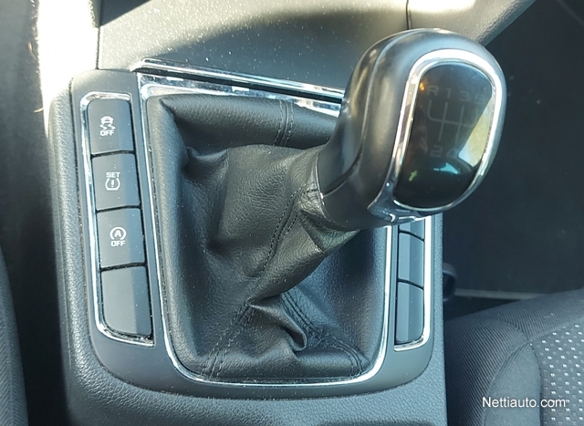 Skoda Superb 1,6 TDI Comfort Business GreenLine 1.6Tdi Navi, kessy ...