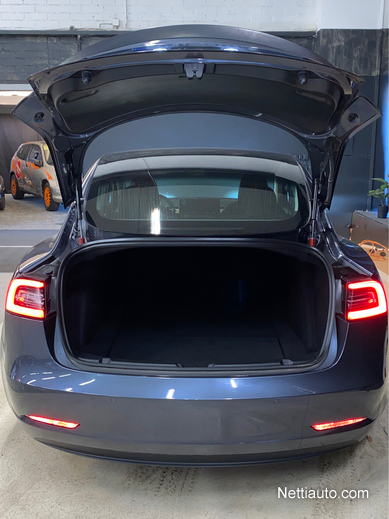 Tesla Model 3 Performance Dual Motor AWD 2X Renkaat Porrasperä 2020 ...