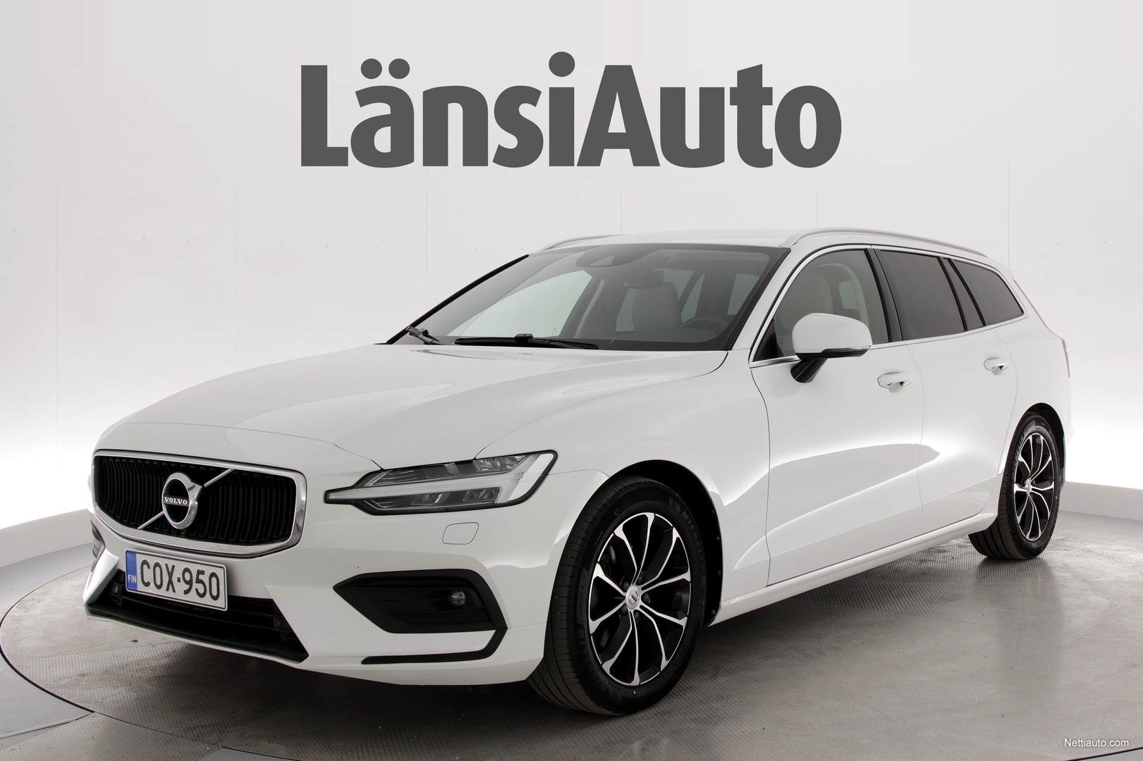 Volvo V60 B4 MHEV Business aut / Juuri huollettu! / Suomi-auto / Harman/Kardon / Adapt. Vakkari ...