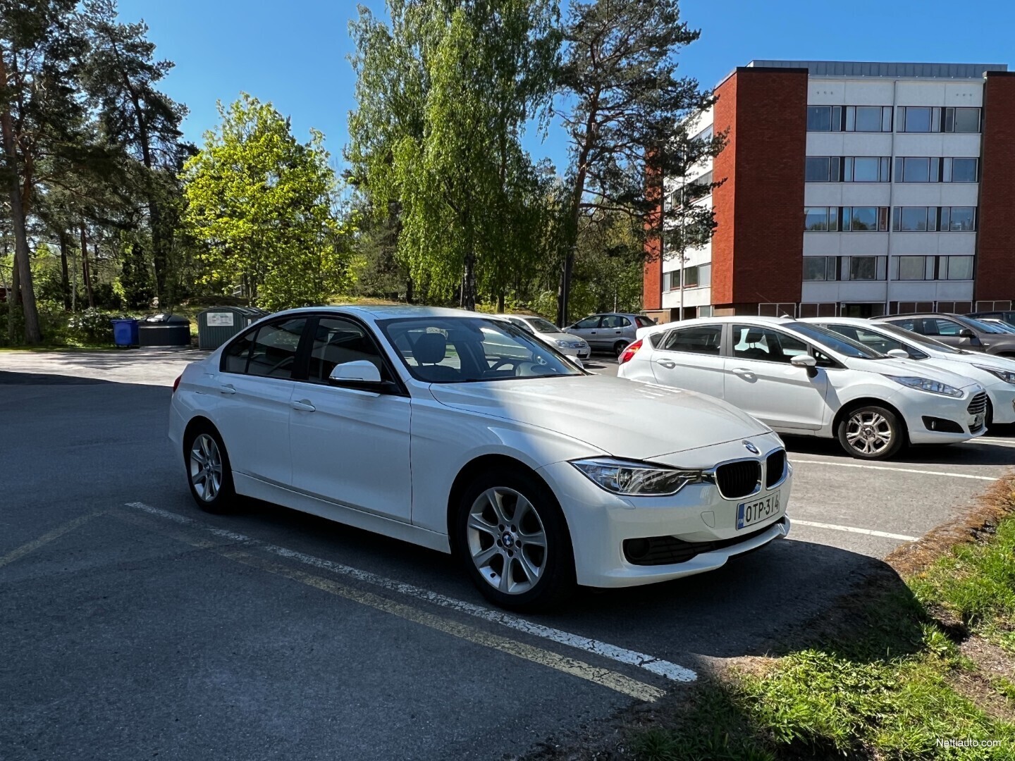 BMW 316 TwinPower Turbo F30 Sedan Business 316d TwinPower Turbo A F30 ...