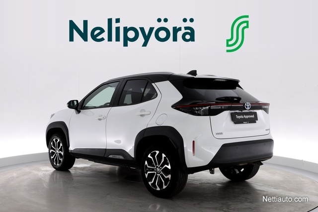 Toyota Yaris Cross 1,5 Hybrid Intense *Plus-paketti* - *Suomi-auto ...