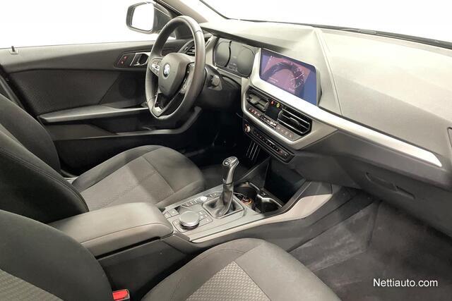 BMW 118 F40 Hatchback 118i Business // PDC edessä ja takana/ *** BMW Premium Selection, KESÄETU ...