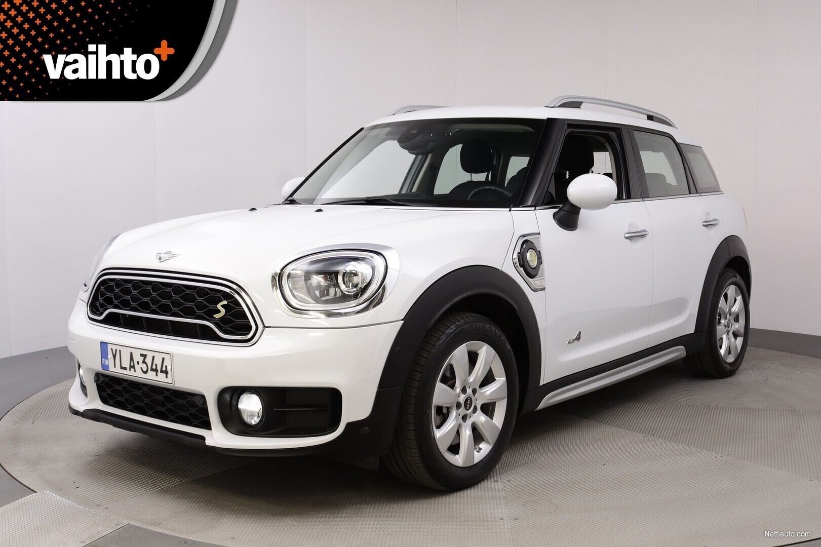 Mini Countryman Cooper SE ALL4 Essential **Vakkari / Navi ...