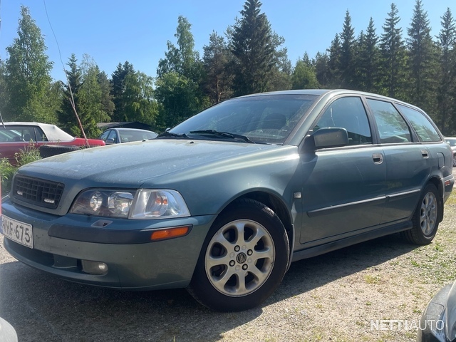 Volvo V40 V40 1.9 tdi 115hv pakettiauto Farmari 2002 - Vaihtoauto - Nettiauto