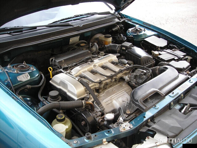 Mazda 626 Mazda 626 1.8 HB GLX MUSEOAJONEUVO Viistoperä 1992 ...