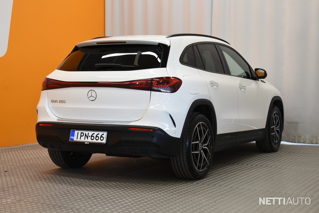 Mercedes-Benz EQA 250 Business AMG ** Widescreen / Burmester / 360 ...