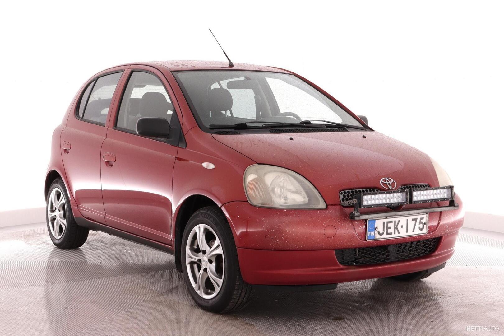 Toyota Yaris 6.7.2023 katsastettu / 2 x renkaat / Huoltokirja / Vaihto ja rahoitus Viistoperä ...