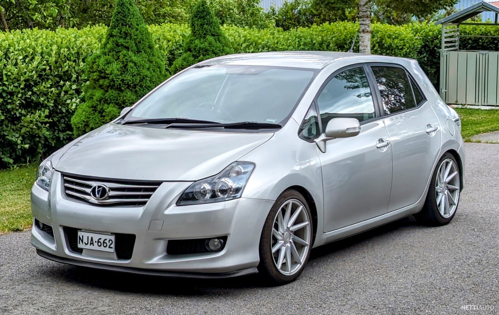 Toyota Blade 4WD Viistoperä 2007 - Vaihtoauto - Nettiauto