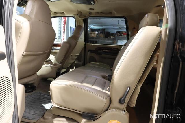 Ford Excursion Tämä vain 3.99% korolla! // Limited 6.0 V8 // Isolla ...