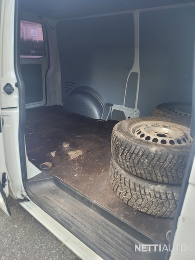 Volkswagen Transporter alusta 2,0 TDI 103 kW 3200 kg umpipakettiauto ...
